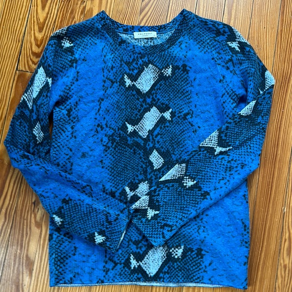 Equipment | Sweaters | Equipment Femme Cashmere Blue Snake Skin Sweater ...